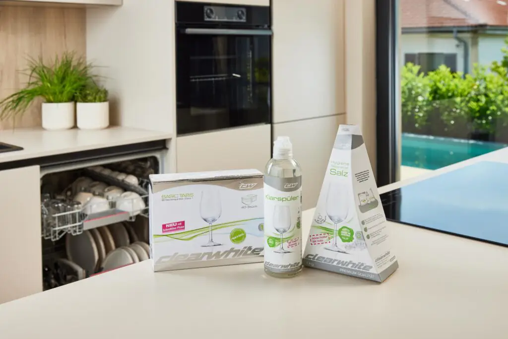 Downloads - clearwhite - PREMIUM QUALITY